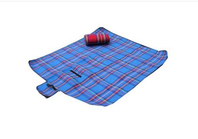 Cina La laminazione pp non tessuta piega la coperta/stuoia di appoggio impermeabili di picnic della stuoia di picnic in vendita