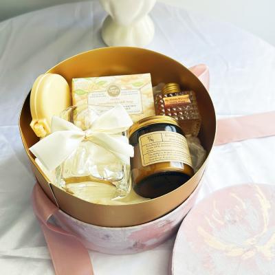Eco-friendly Material Customized Pink Gift Set for Banquet Gifts and Wedding