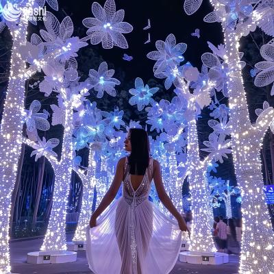 China Custom Color Changing LED Flower Decoration Lights for Hotel Lobby and Weddings for sale