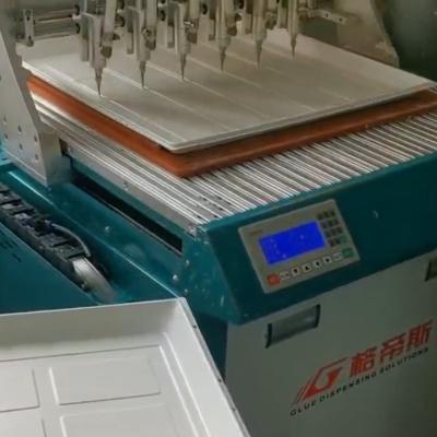 Multi Heads Glue Dispensing Robot 220V Automated Adhesive Dispenser 600*600MM