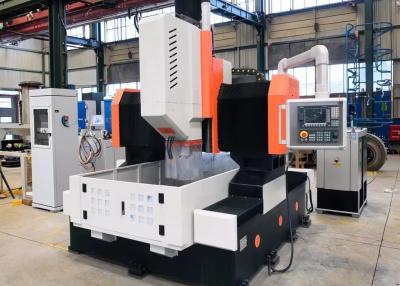 China 2000x1600mm Tamaño de la pieza de trabajo Máquina de perforación de brida de placa CNC ancho de ranura en T de 28 mm en venta