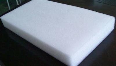 China Agentes plásticos industriales del resbalón, polvo de Oleamide para deslizarse de la película/los envases de comida en venta