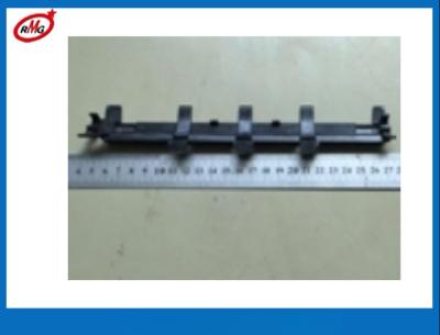 China 01750168445 1750295447-28 Piezas de máquinas de cajeros Diebold Nixdorf DN200 Módulo de entrada y salida de IOC Unidad de recogida Bracket 1750295447 en venta