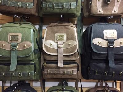 China Customashion Arms And Shoulders Back Outdoor Travel Backpack for sale