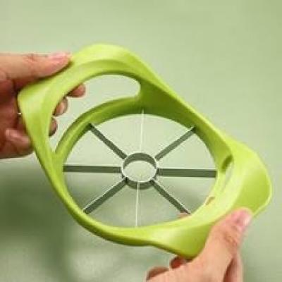 China Easy Operation Single Slide Vertical Injection Molding Machine For Making Fruit splitter for sale