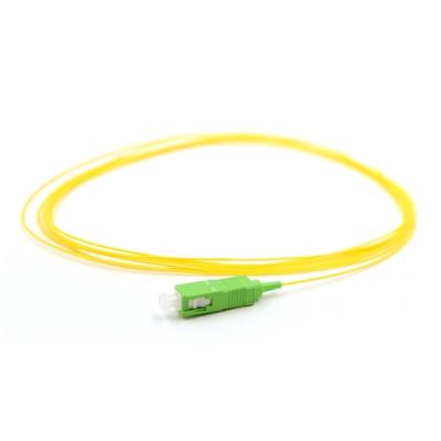 China SC a una cara APC de la fibra del conector 0.9m m OS1 OS2 de la coleta del solo modo en venta