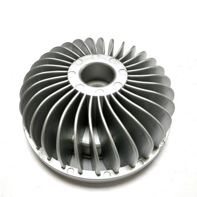 Cina Dissipatore di calore di alluminio della lampada della pressofusione LED che anodizza SKD61 in vendita