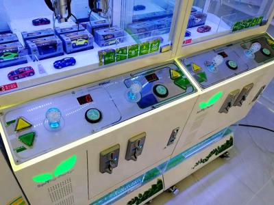 Cina Nuovo Disegno Automazione per l' Amusement Granata giocattolo Due Artigli Macchina in vendita
