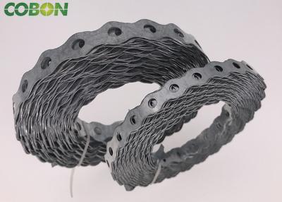 中国 木製の穴があいた鉛管工テープ金属の紐で縛る穴があいたスチール バンドのパンチ紐で縛ること 販売のため