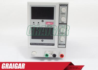 Cina Alimentazione elettrica di tensione costante elettrica degli strumenti di CC/fonte correnti 0-30V 0-5A in vendita