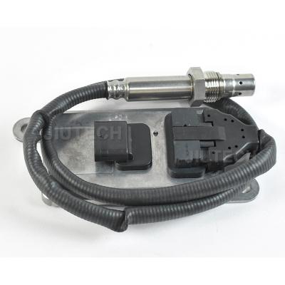 China BENZ Nox Nitrogen Oxygen Sensor A0091533628/006 5WK96616F à venda