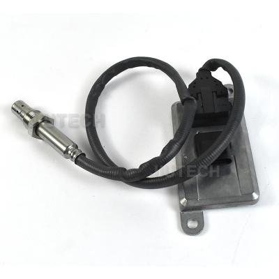 China BENZ Nox Nitrogen Oxygen Sensor A0091533628/006 5WK96616F à venda