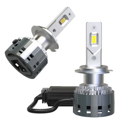 Cina l'automobile di 130W Ip67 ha condotto le lampadine 20000Lm 6500K H1 H3 H4 H7 H11 H13 9004 del faro 9005 9006 9007 in vendita