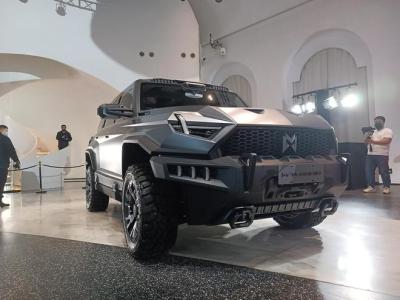 Chine Grand véhicule électrique à Dongfeng Mengshi M-Hero 917 EV La production a commencé 1000 ch 505 km de portée sous le capot à vendre