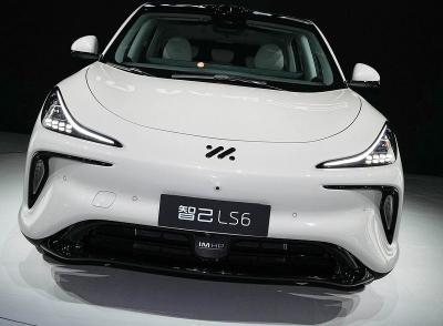 Κίνα Υπερ-ηλεκτρικό Zhiji LS6 Μέγιστη ισχύς 575kW Όλα τα ηλεκτρικά αυτοκίνητα με μέγιστη ταχύτητα 252χλμ. προς πώληση