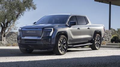 중국 GMC Sierra EV dual motor powertrain with 754Ps rated to tow up to 9500 pounds and can haul up to 1300 pounds of payload 판매용