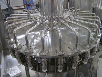 China De hoge snelheid kan/het Hete het Vullen Materiaal van het Machine Gebottelde Water 2kw bottelen - 8KW Te koop