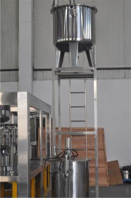 Cina Macchina di rifornimento liquida automatizzata del succo della bevanda del tè per l'ANIMALE DOMESTICO/bottiglia di vetro in vendita