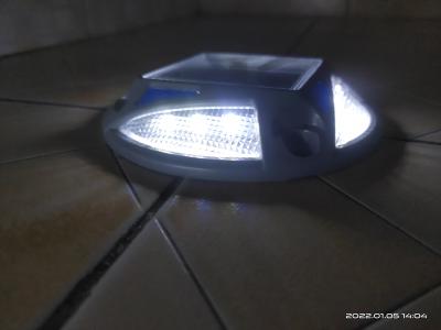 중국 250MAH 알루미늄 태양 장식적 LED 라이트 IP67 방수 NI 밀리헨리 판매용