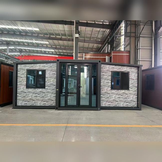Expandable Container House