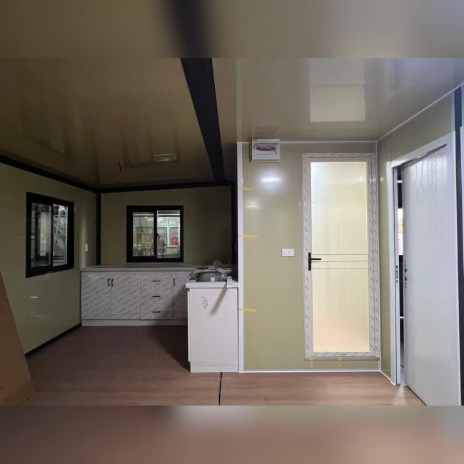 Expandable Container House