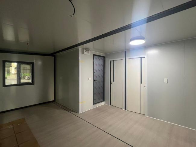 Expandable Container House