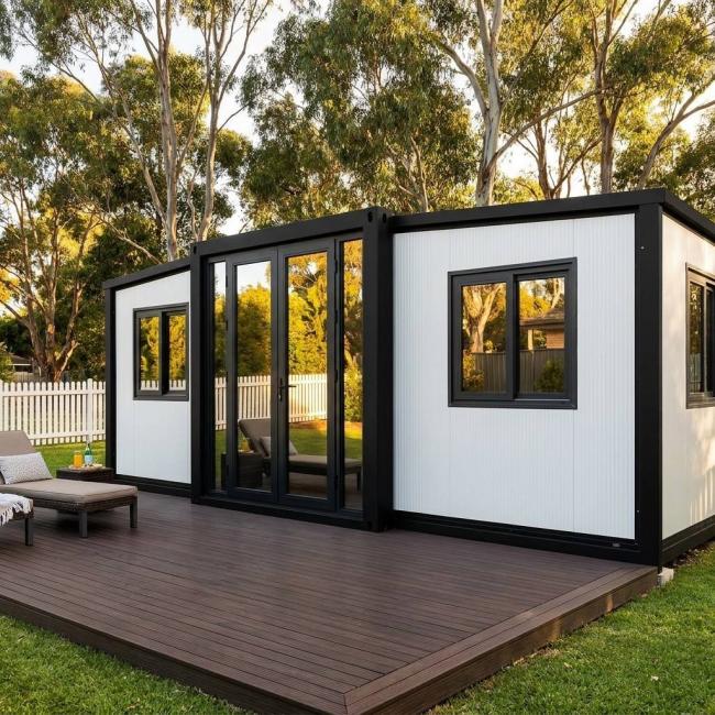 Expandable Container House
