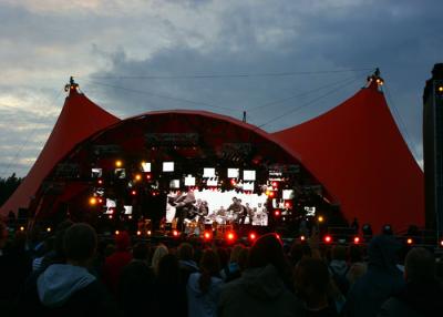 Cina Affitto dello schermo di visualizzazione del LED di colore pieno per il fondo di fase di concerti LED in vendita
