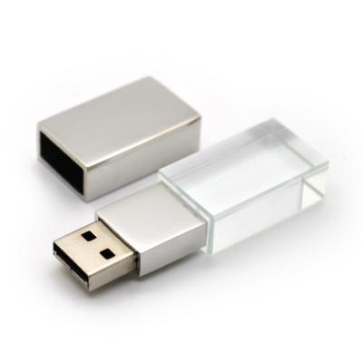China Palillo cristalino al por mayor, memoria USB de acrílico del logotipo interior USB del grabado con la luz en venta