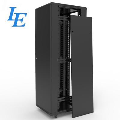China 22-42u Ip20 Floor Standing Network 19 Inch Server Rack Cabinet for sale