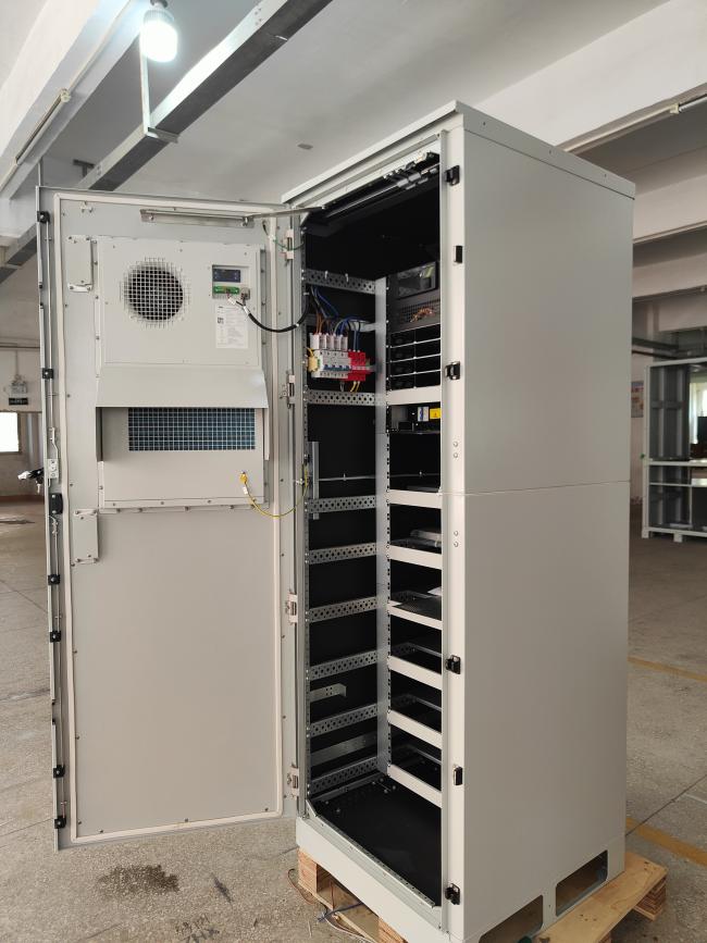 Power system module close-up