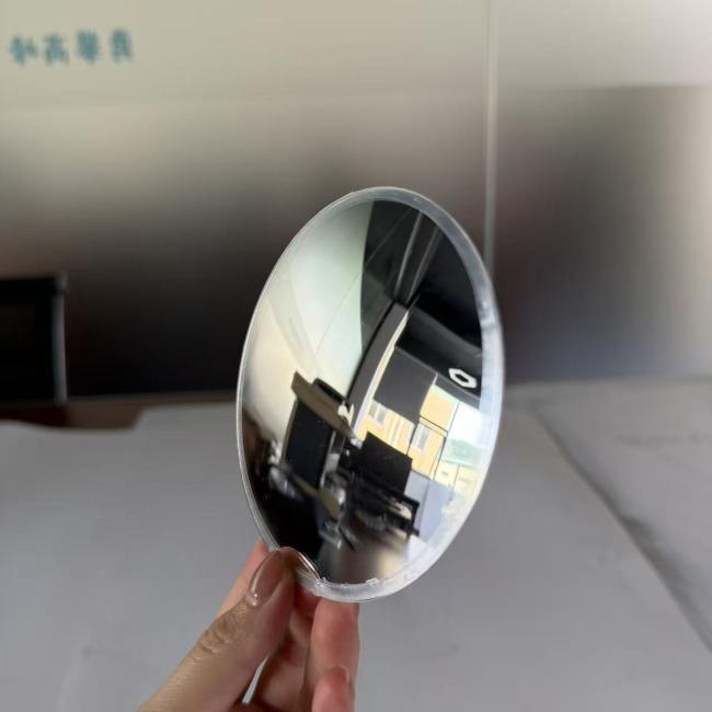 Portable selfie mirror showing wide-angle capability