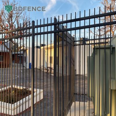 China 1.8m UV-Stabilized Tubular Security Fencing Sunbelt Approved for sale