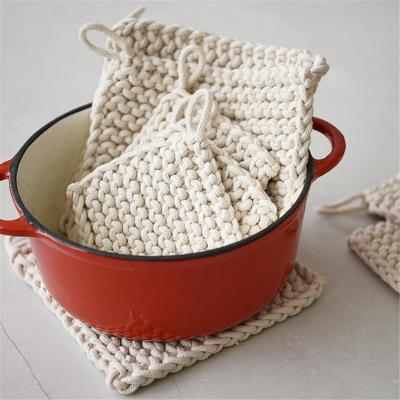 China Y-Z Design Custom Wholesale Hand Knit Cotton coaster Set square Drink Barware Coffee Cup Tea Mats for sale