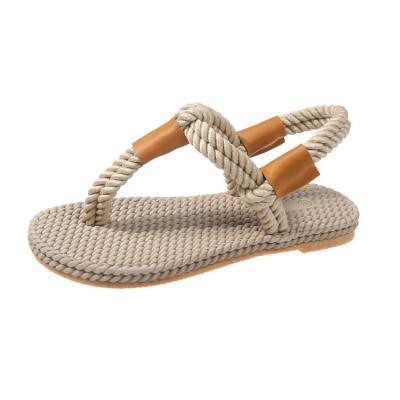 China Y-Z Summer Fashion Open Toe Flip Flops Sandal Bohemian Beach Casual Large Size Women Roman Grass Woven Thong Sandals for sale