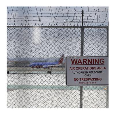 Cina Recinzione per aeroporti in metallo personalizzata Recinzione galvanizzata a caldo 3D per giardino al meglio in vendita