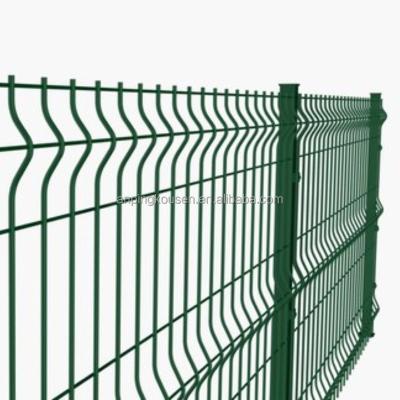 Cina Recinzione 3D in PVC rivestita 3x3 4x4 galvanizzata con filo di maglia saldato con disegni a palo in vendita