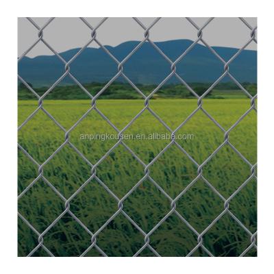 Cina Recinzione galvanizzata a fili a catena per cortile campo aperto Dimensione 25*25mm 50*50mm 60*60mm 80*80mm in vendita