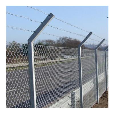 Cina 8ft alto impermeabile Galvanizzato 8 Gauge tessuto Chain Link Recinzione per cancelli trellis in vendita