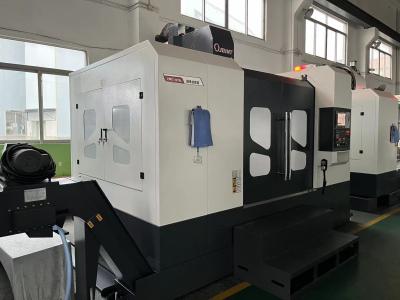 Cina Fresatrice CNC Bt50/11kw con trasportatore di trucioli a catena Fresatrice CNC asse Y 4 rotaie in vendita