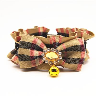 Cina Legame di arco fatto a mano personale del collare di Cat Necktie Collar Decorative Teddy Yorkshire di modo in vendita