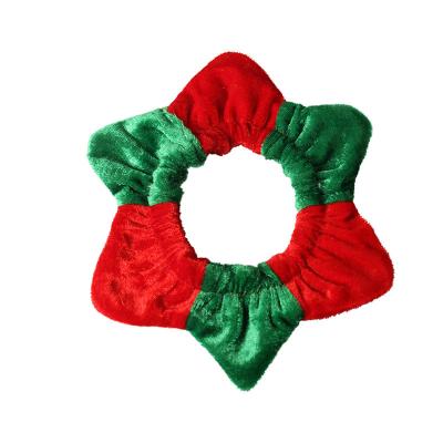Cina Gli ornamenti di festa piegano l'orecchio Cat Collar, collare di cane di Natale di esagono di Red Green in vendita