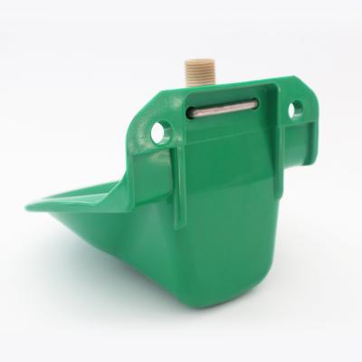 Cina Acqua per le pecore e le capre 900 ml vaschetta di plastica con valvola di plastica in vendita