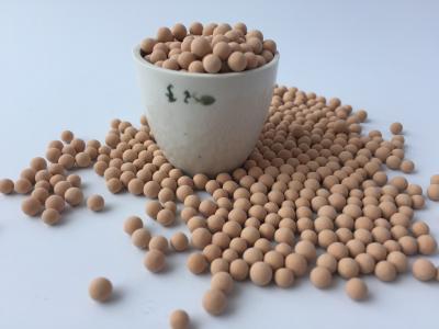 中国 1.6-2.5mmの85N耐圧強度と粒状4A分子篩のDesiccant 販売のため