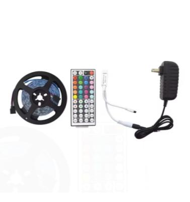 China Luces de banda LED RGB Smd 5050 5 metros 12v de banda de luz LED No resistente al agua IP20 en venta