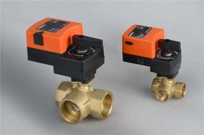 中国 両方向および三方固体真鍮の自動電気制御の球弁 販売のため