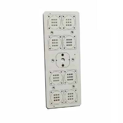 Chine La carte PCB de noyau menée par base en aluminium en métal 0.33oz électronique le service fait sur commande de Smd de carte à vendre