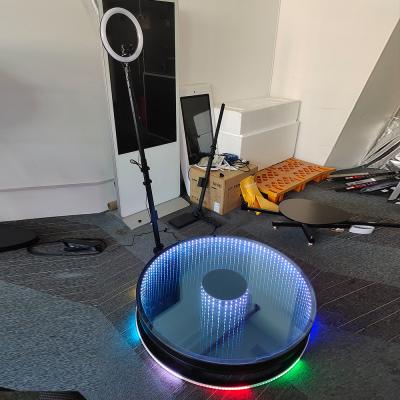 China Movimento lento que gerencie o gerencio automático da luz do RGB da cabine da foto do diodo emissor de luz 360 à venda