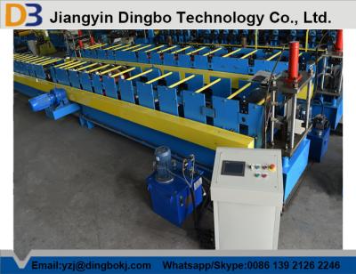 Cina Alta grondaia automatica della pioggia che forma macchina, rotolo del pannello del tetto che forma macchina in vendita