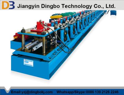 China 3phase / 50 Hz W-feixe corrimões Roll formando máquina com lâmina de aço cortador de molde Cr 12 à venda